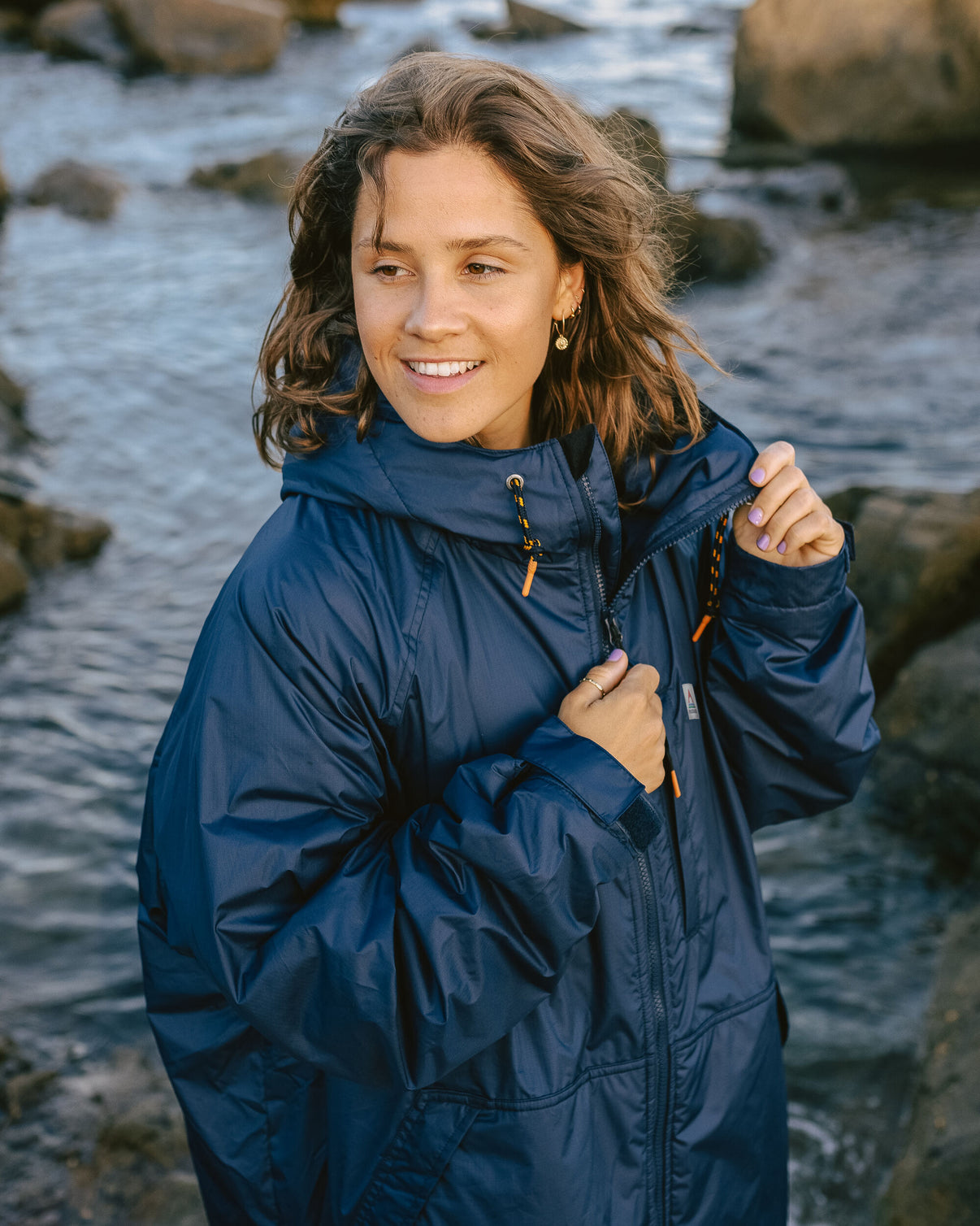 Waves Recycled Sherpa Lined Changing Robe Rich Navy – Passenger