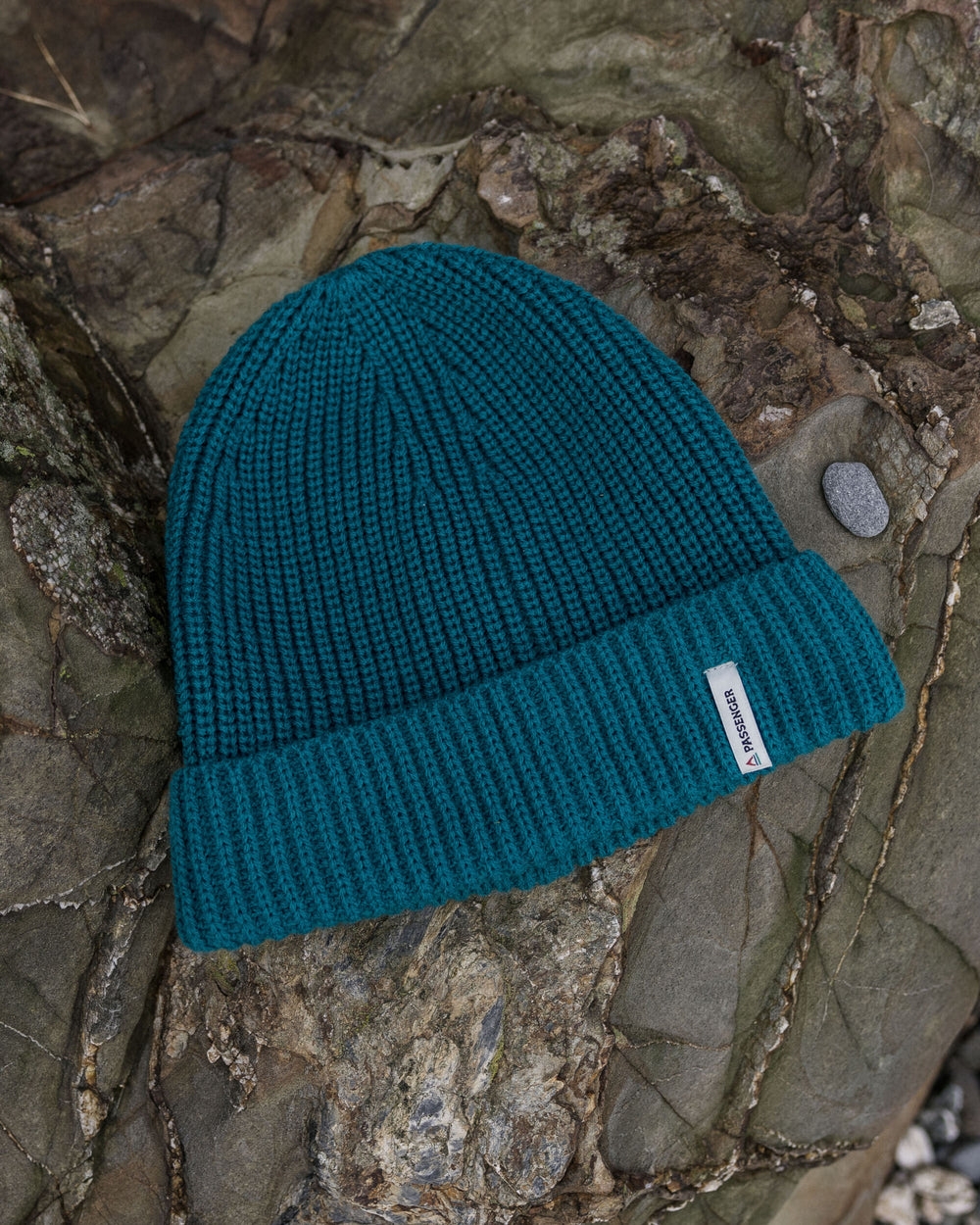 Compass Recycled Beanie Shaded Spruce – Passenger