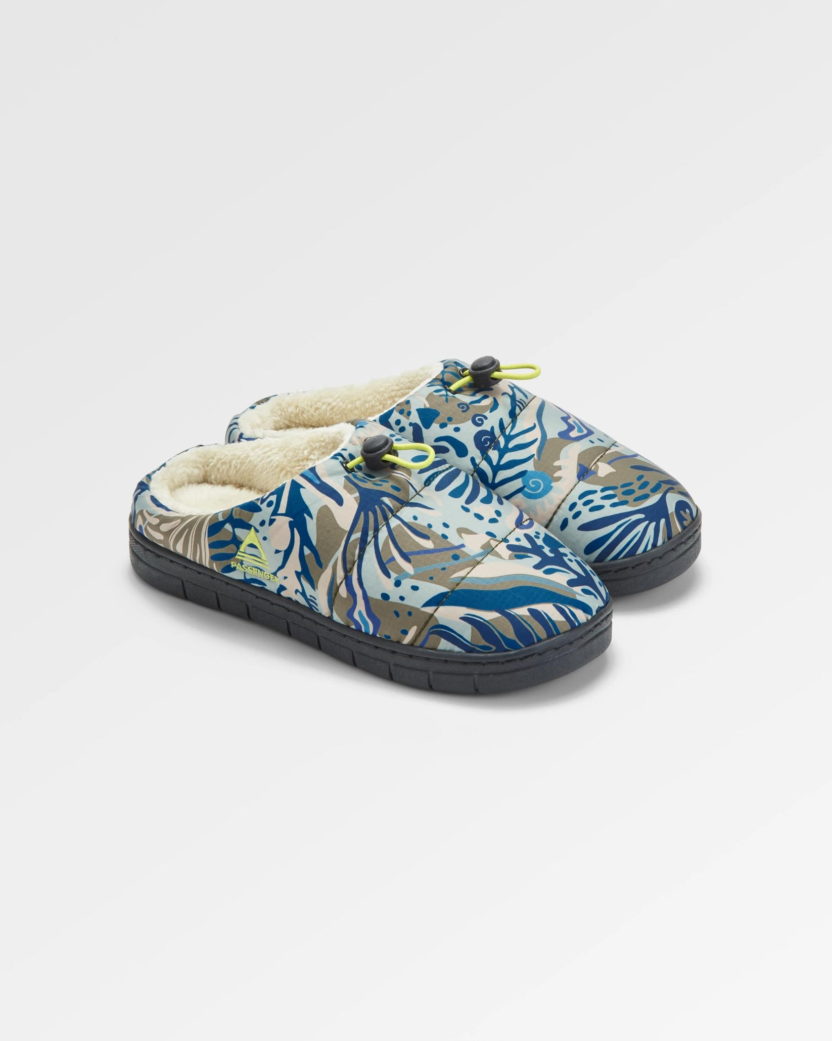 Step Out Slipper Abstract Seaweed Pistachio – Passenger