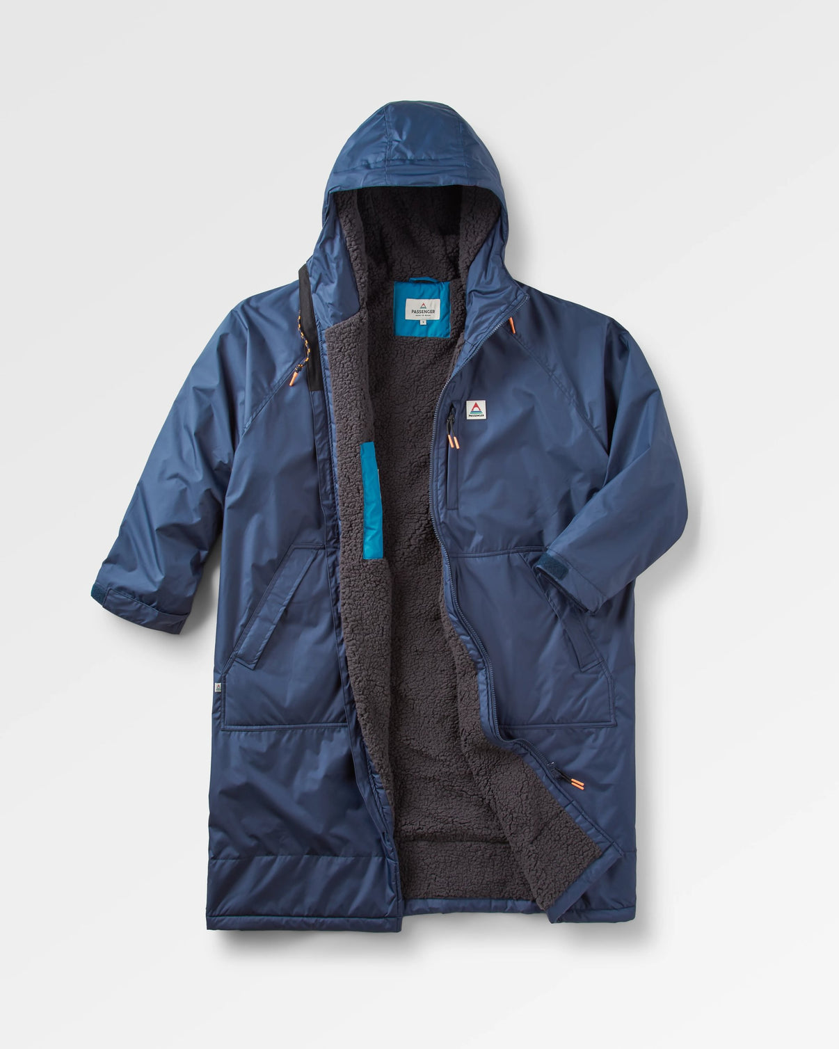 Waves Recycled Sherpa Lined Changing Robe Rich Navy – Passenger