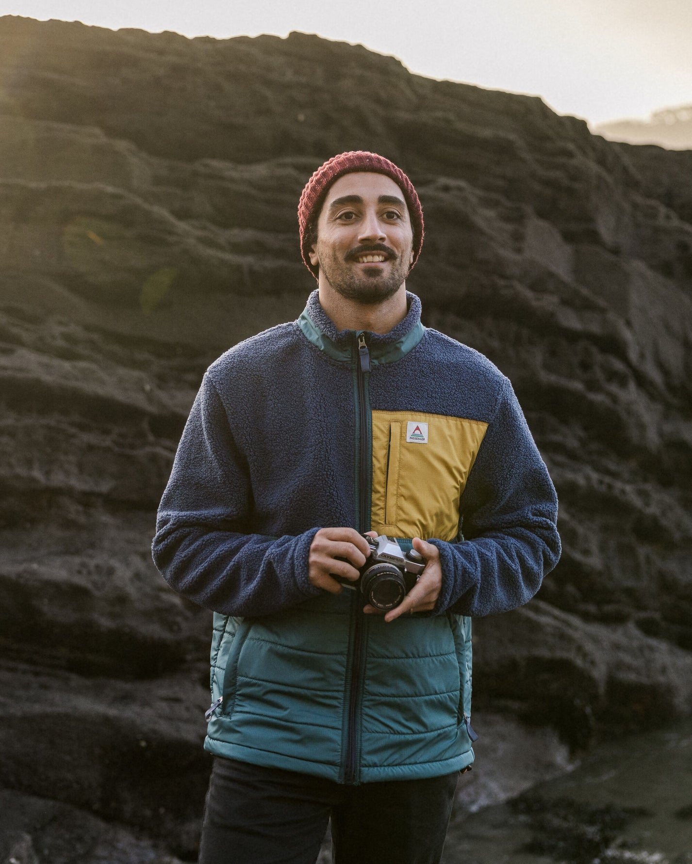 Born Explorer Recycled Polar-Lined Sherpa Fleece Dark Denim – Passenger