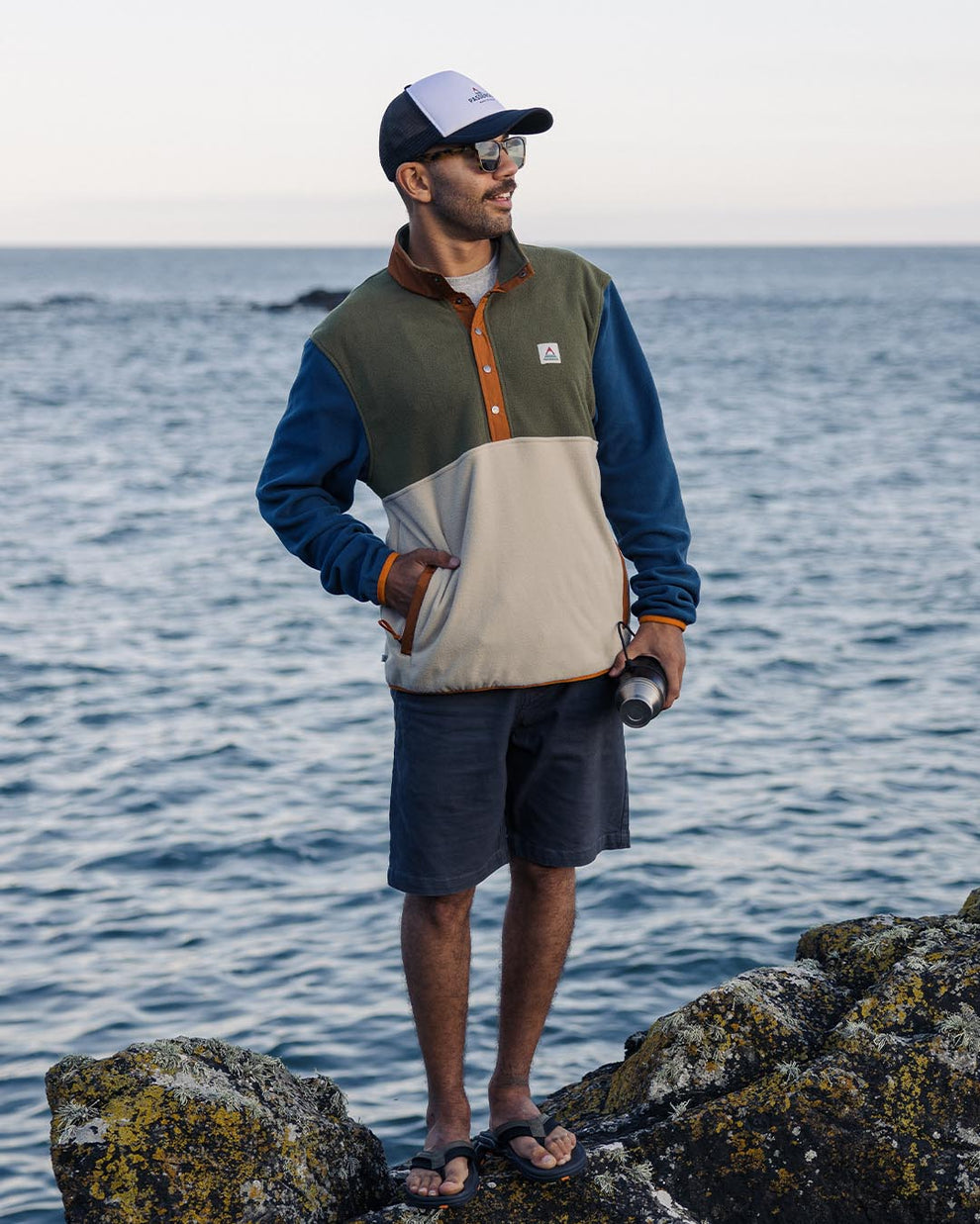 Adrift Recycled Polar Fleece Khaki/Oatmeal – Passenger
