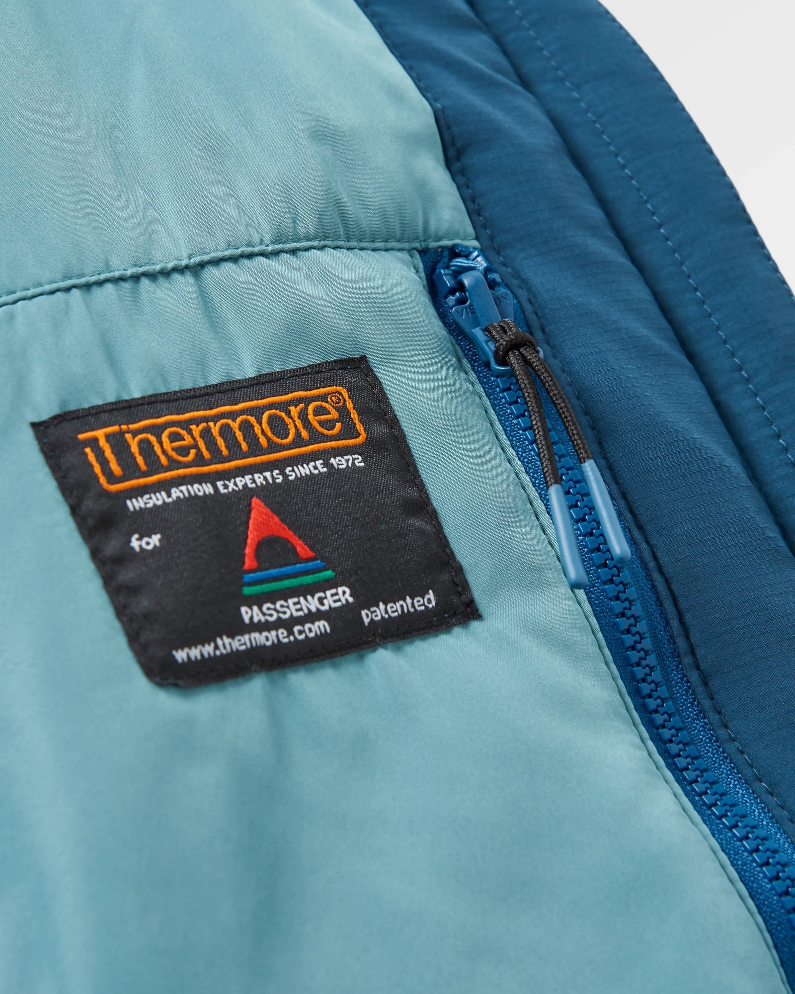 Shasta Lightweight Recycled Thermore® Insulated Jacket Rich Navy/Dark ...