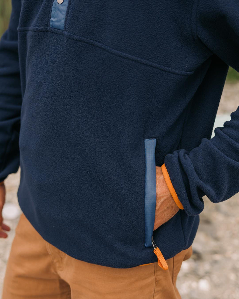 Adrift Recycled Polar Fleece Deep Navy – Passenger