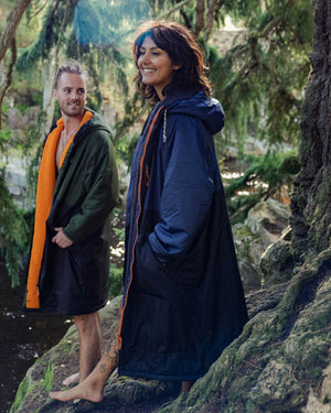 Waves Sherpa Lined Changing Robe Dark Denim/ Deep Navy – Passenger