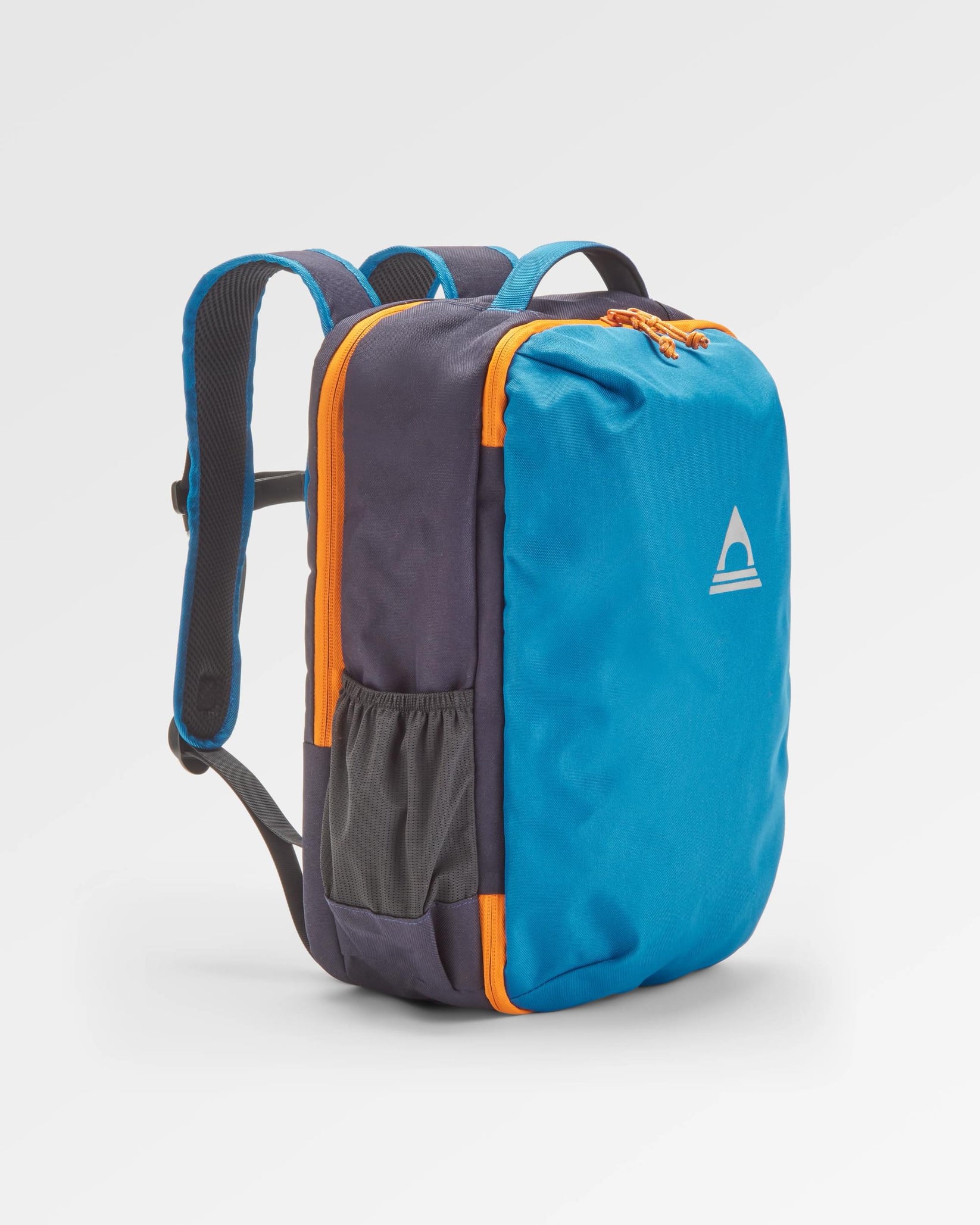 Stratos Duffel Backpack Moonlight Blue – Passenger