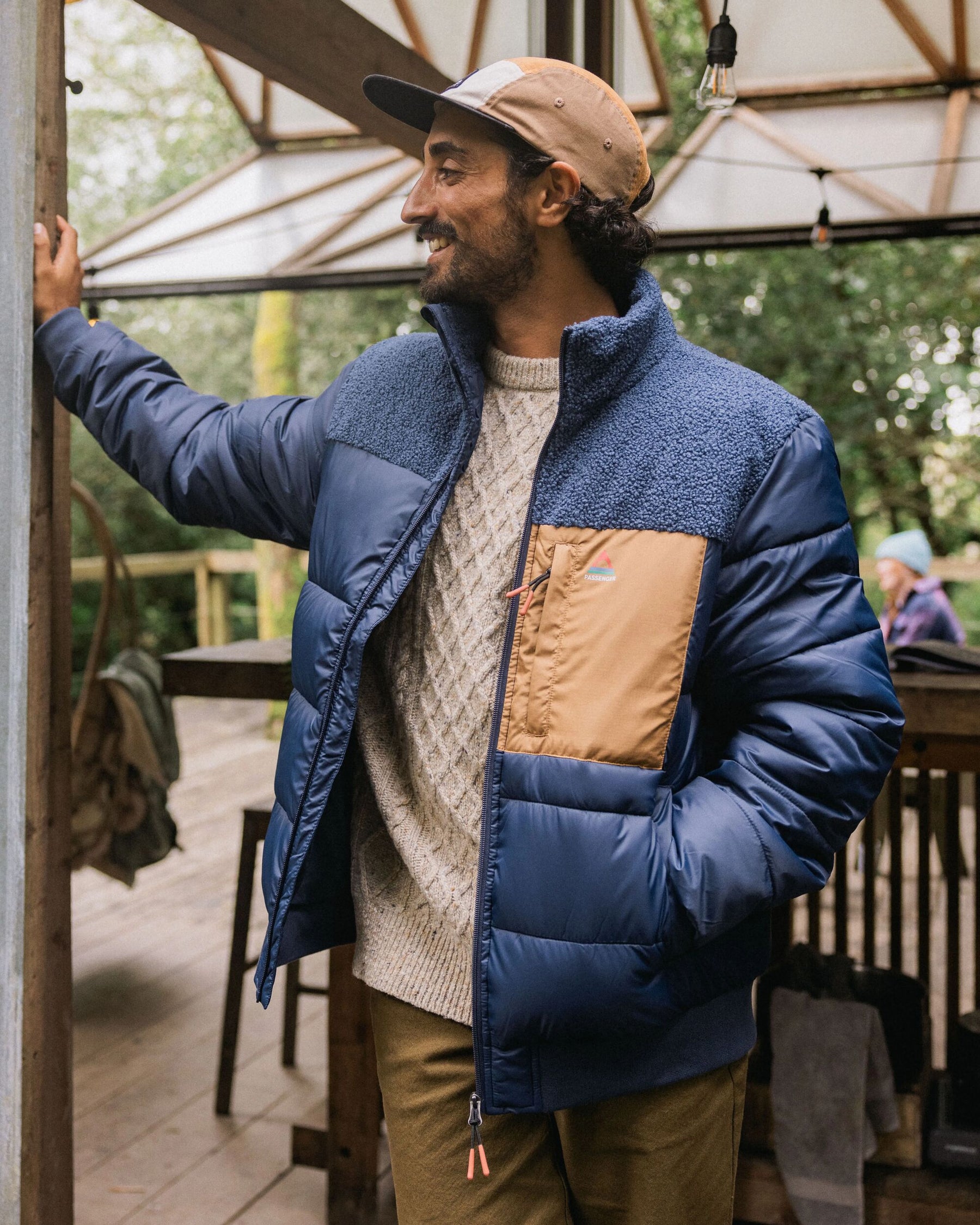 Journey Insulated Jacket Rich Navy/Dark Denim – Passenger