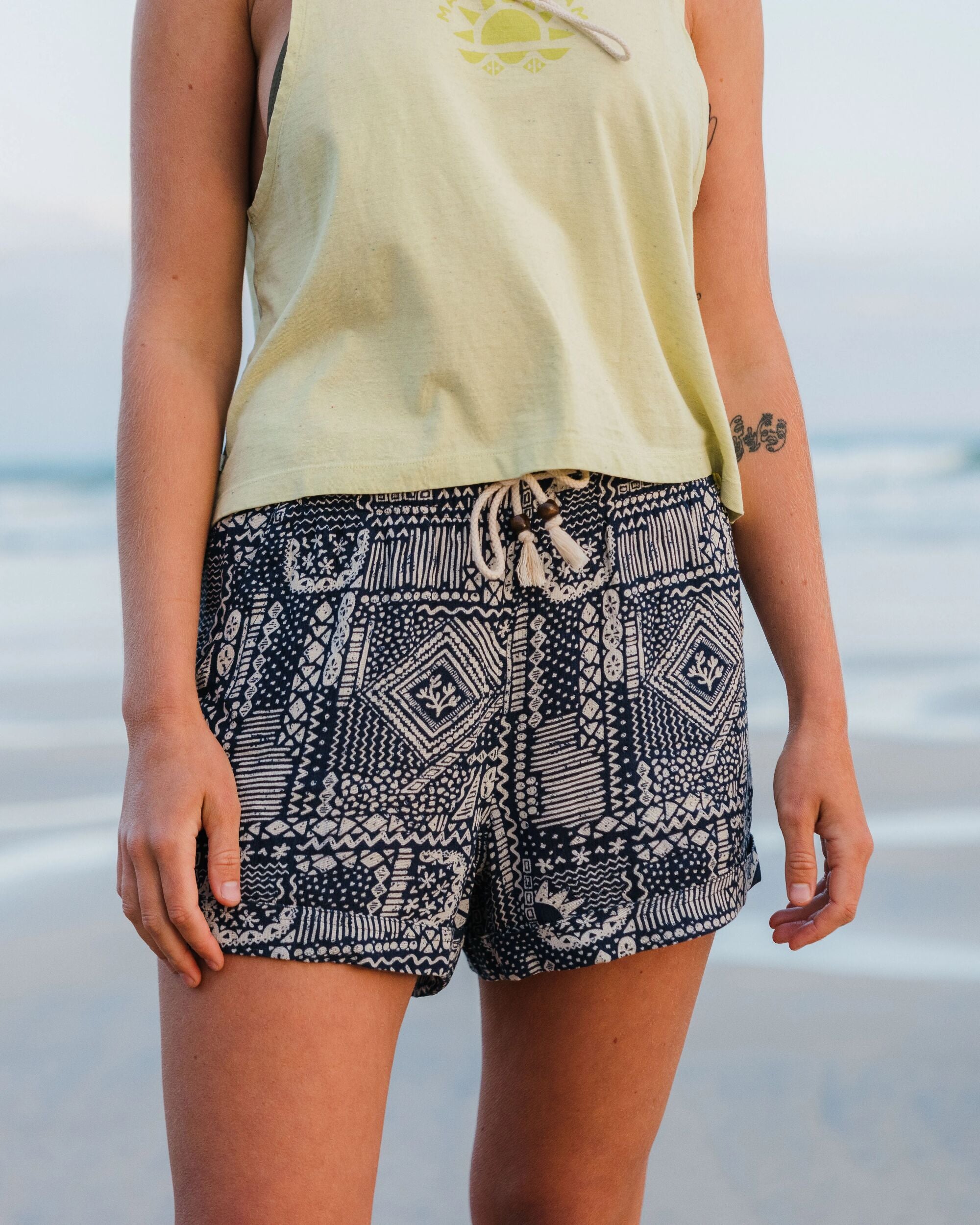 Santosa Woven Short Vintage Patchwork Navy – Passenger