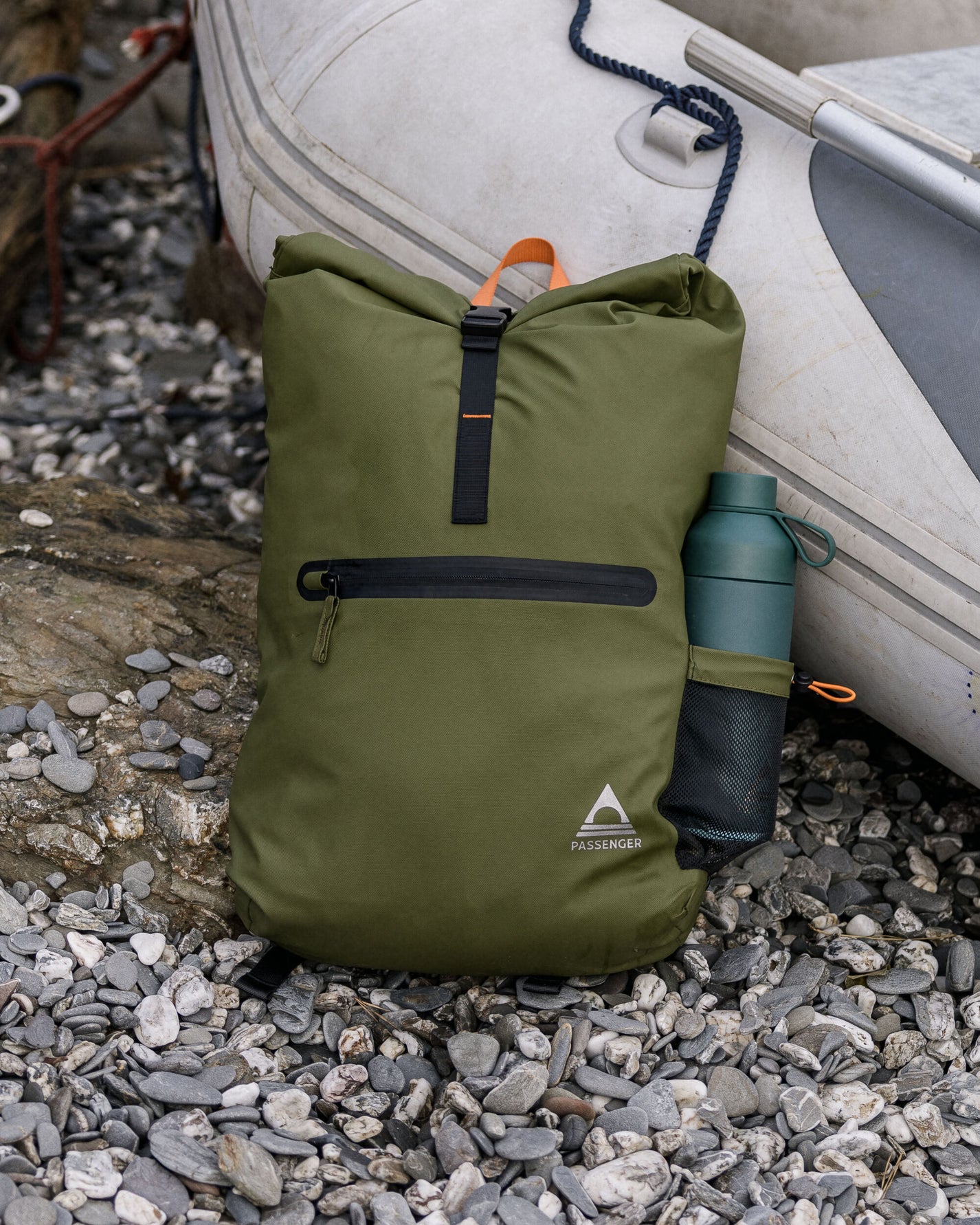 Crossing Roll Top Backpack True Black/ Khaki – Passenger