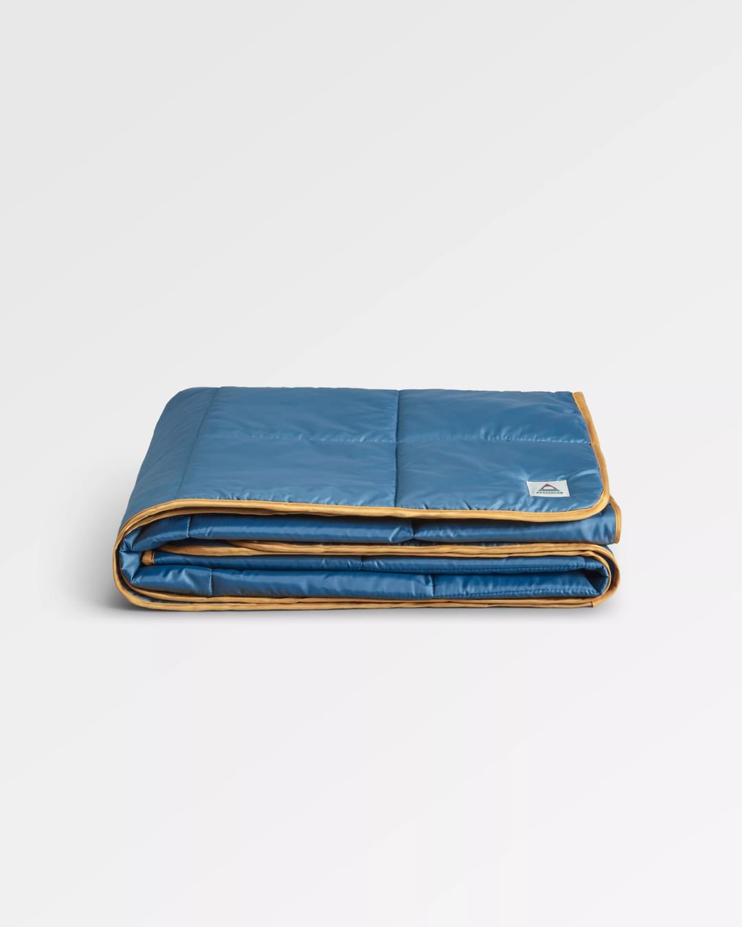 Travel Recycled Ripstop Blanket Washed Blue – Passenger