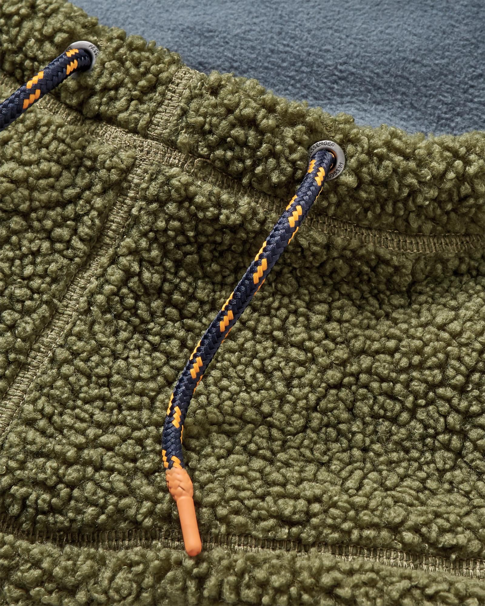 Snowdrift Recycled Fleece Hood Khaki – Passenger