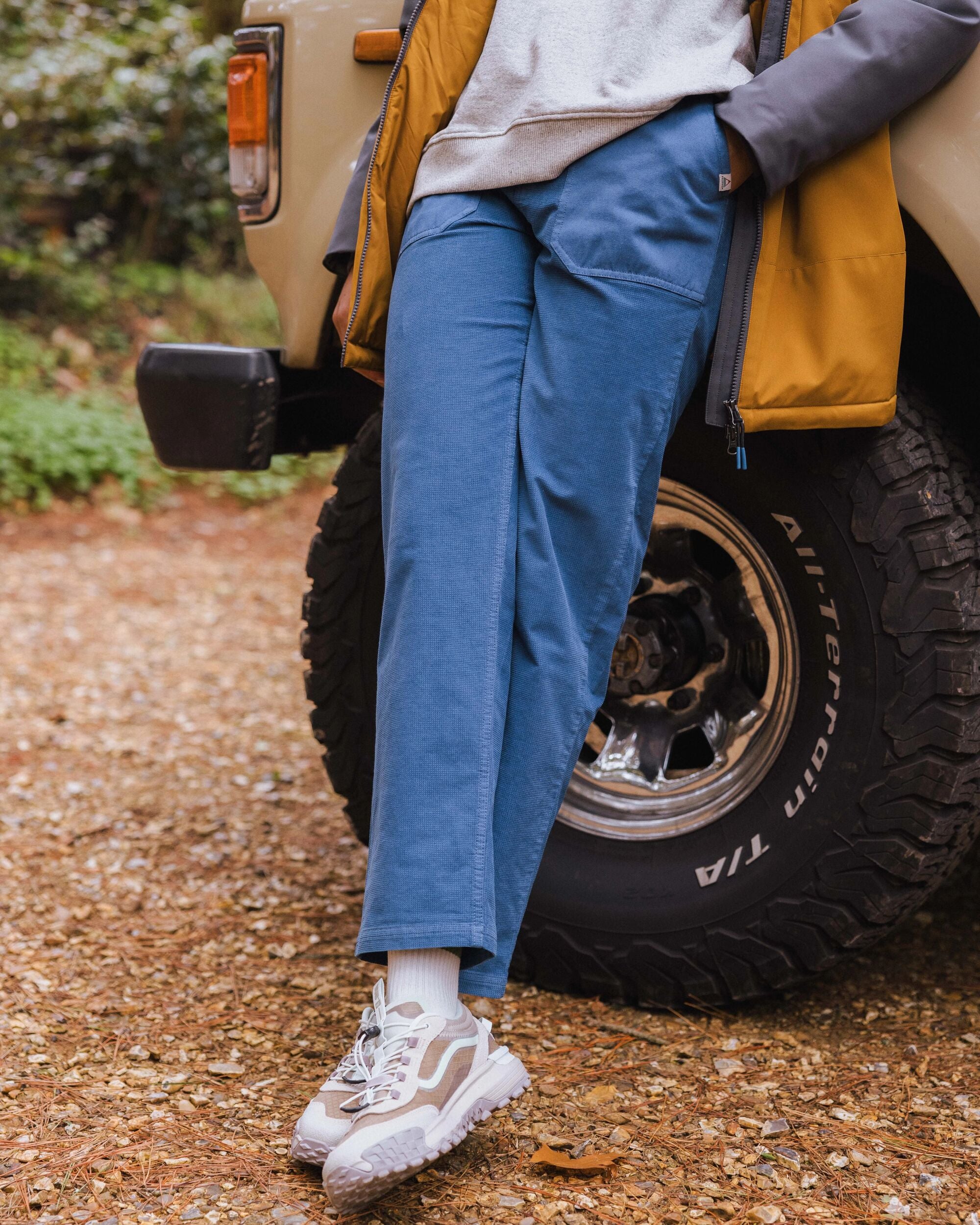 Avian Cord Trouser Dark Denim – Passenger