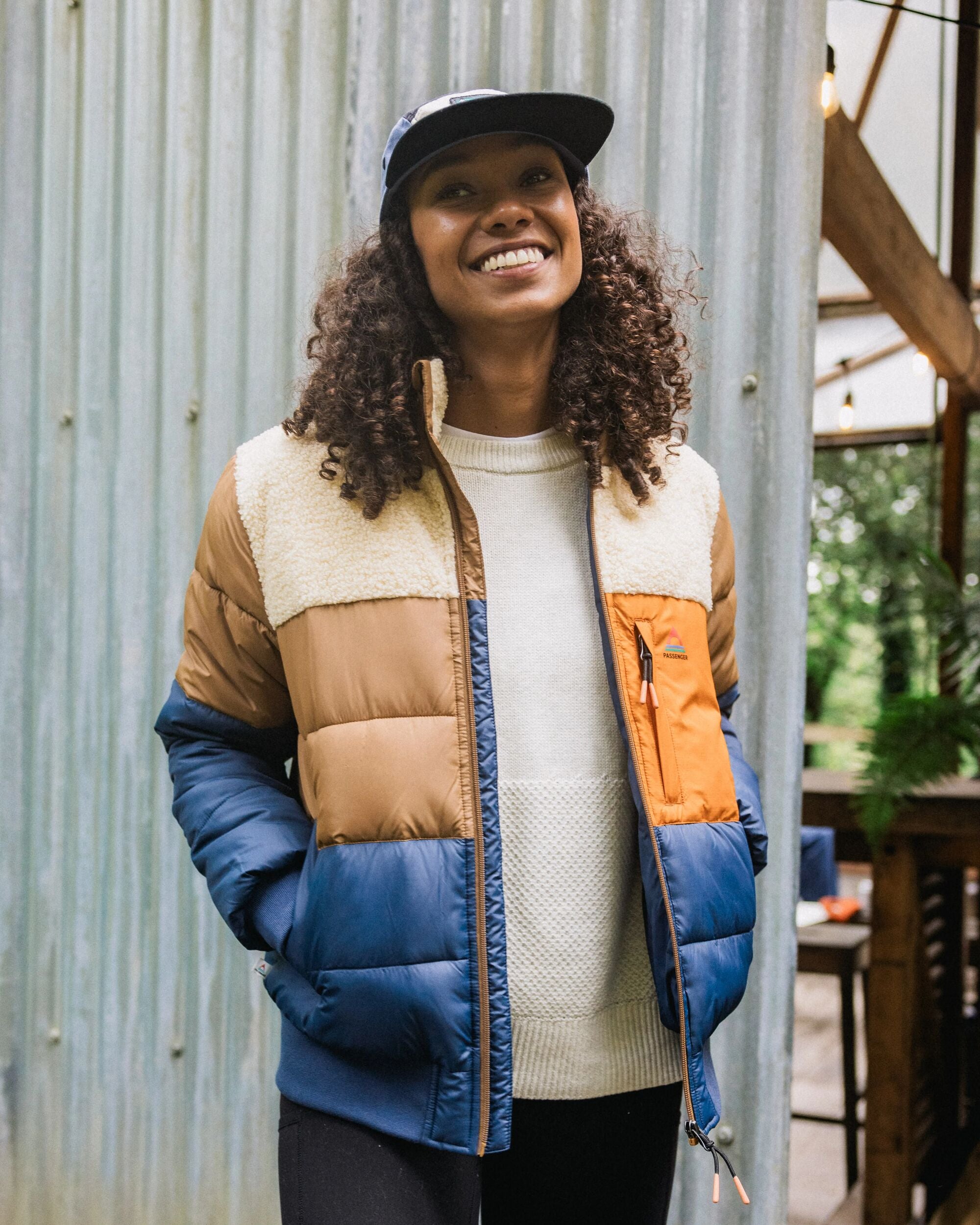 Inspire Insulated Hooded Jacket Dark Denim/Toffee – Passenger