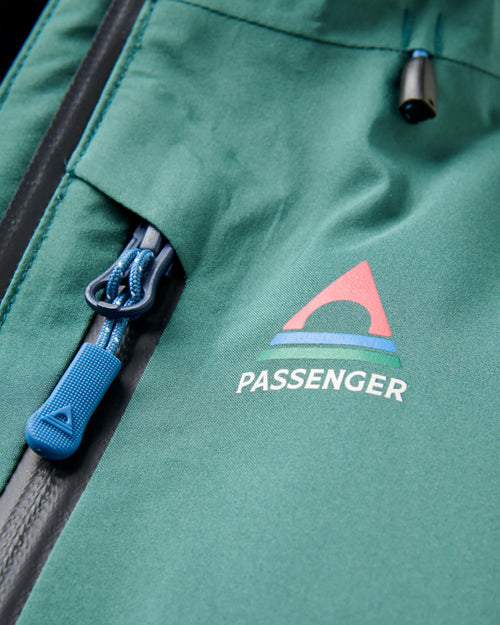 Elevate Insulated Waterproof Jacket Deep Ocean/Rich Navy – Passenger