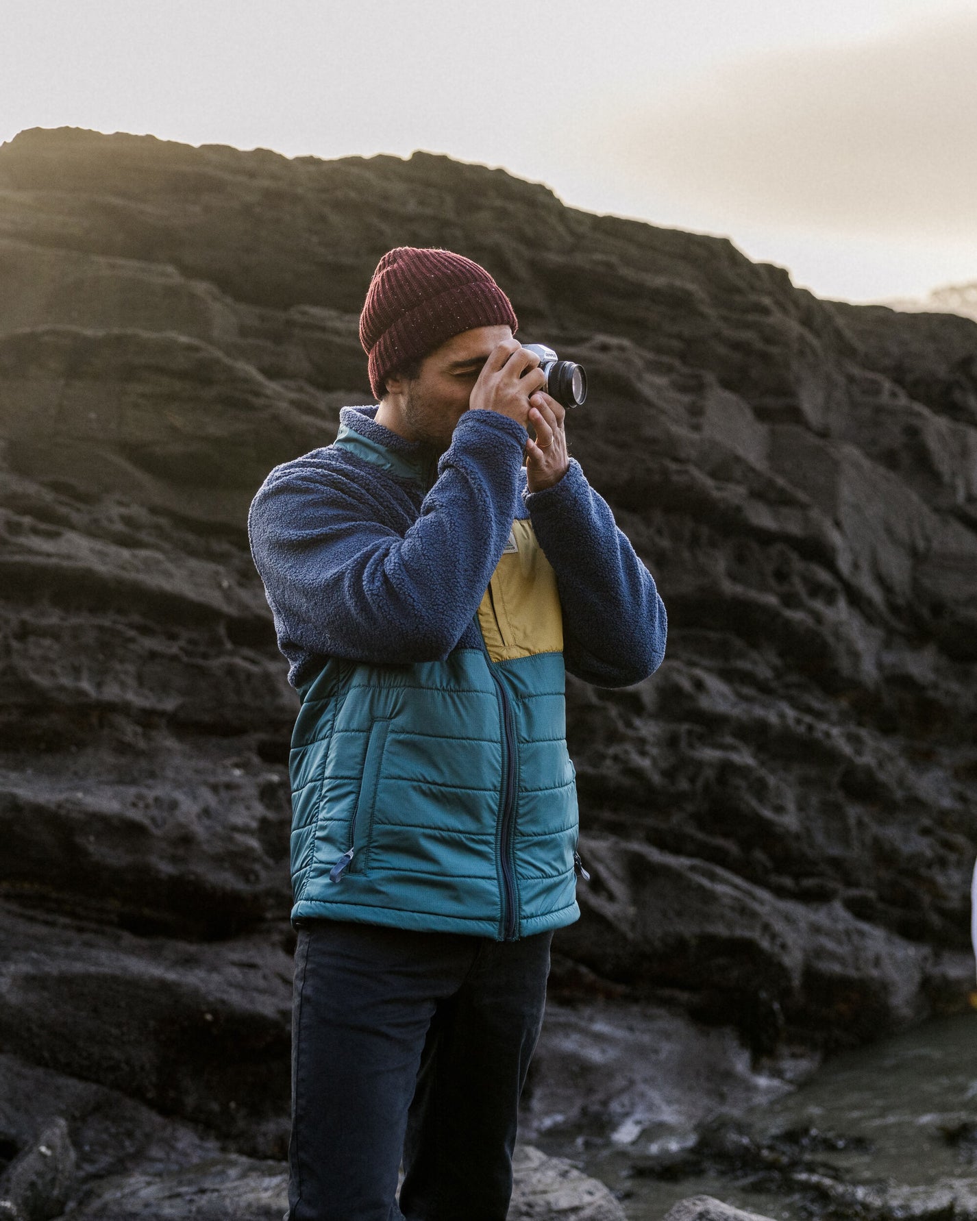 Born Explorer Recycled Polar-Lined Sherpa Fleece Dark Denim – Passenger