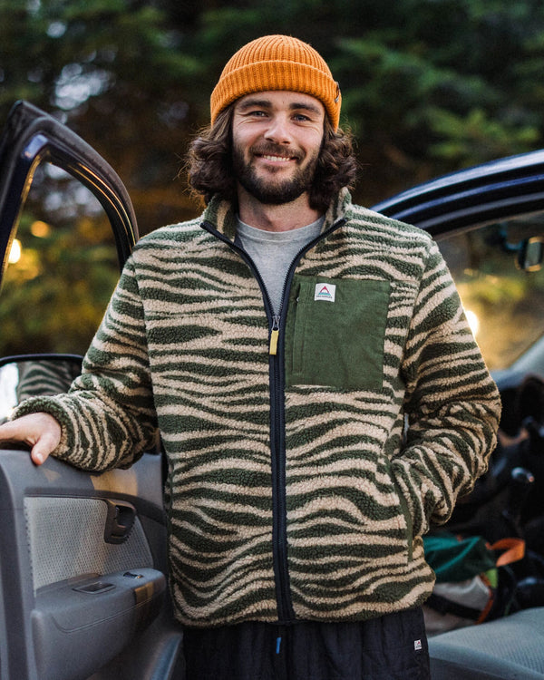 Trekker Recycled Deep-Pile Sherpa Fleece Strata Khaki – Passenger