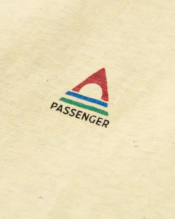 Classic Logo T-Shirt Sunlight – Passenger