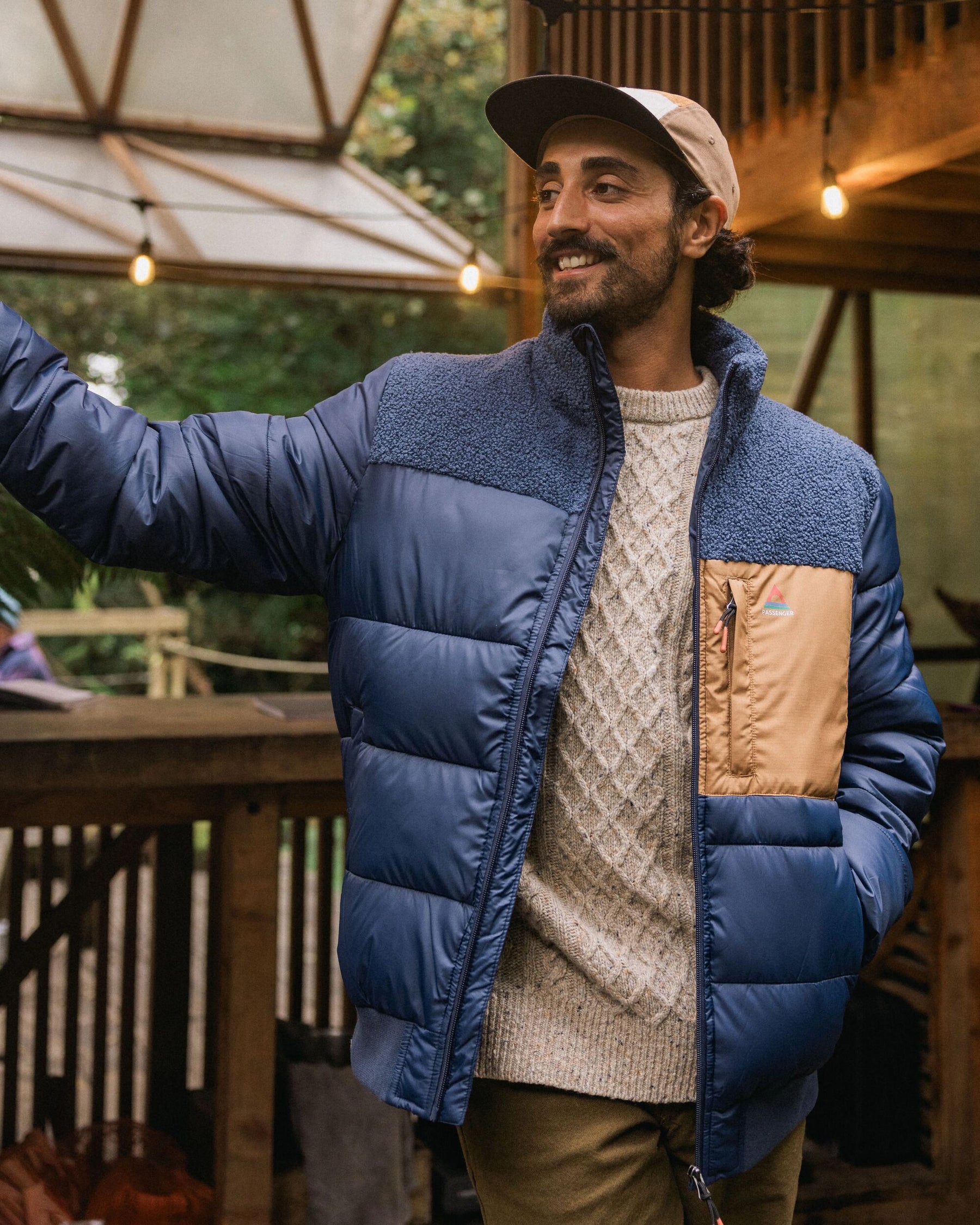 Journey Insulated Jacket Rich Navy/Dark Denim – Passenger