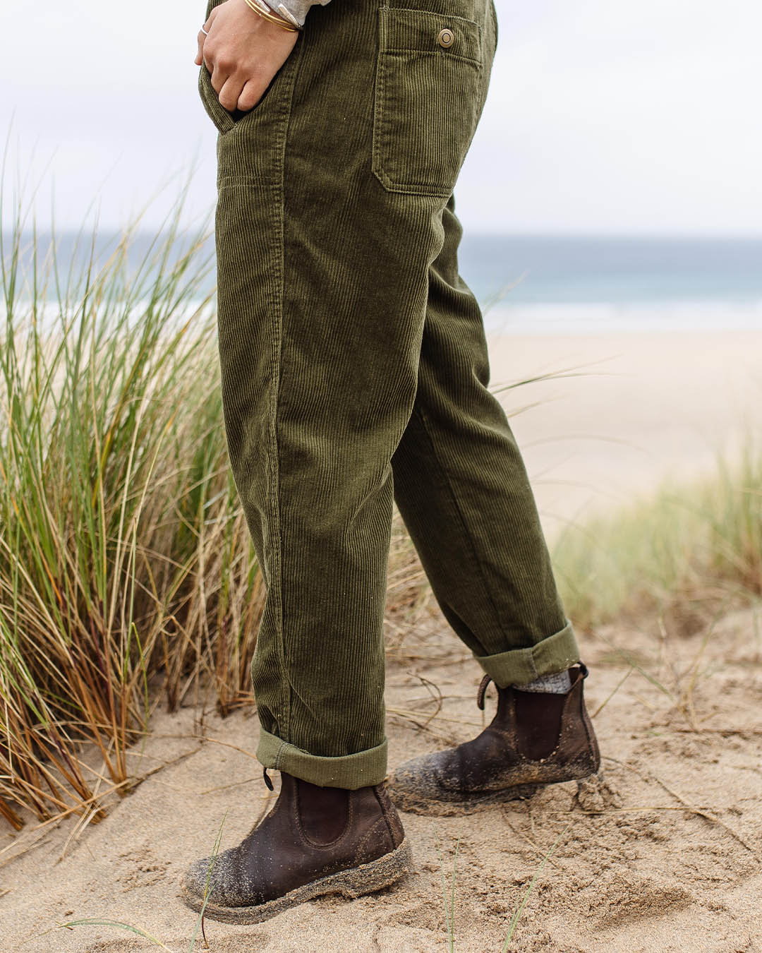 Tiaga Cord Dungarees Khaki – Passenger