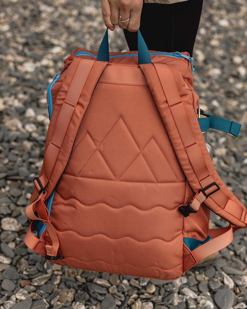 Boondocker Recycled 26L Backpack - Bruschetta – Passenger